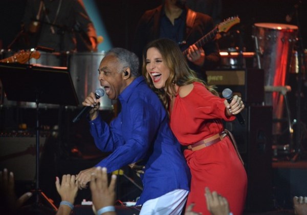 Bahia.ba | Ivete Sangalo presta apoio a Gilberto Gil: Sorte desse país ...