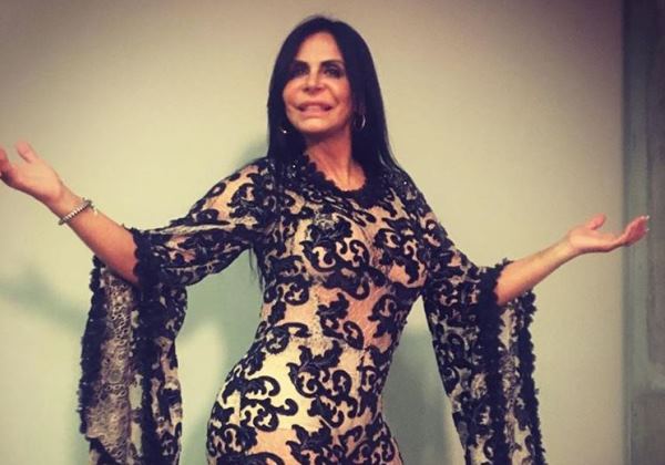 Bahia.ba | Gretchen volta a alfinetar a Veja: ‘Bumbum caído que eu tenho’