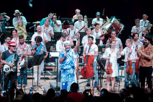 Bahia.ba | Osba faz homenagem aos 35 anos de axé music no TCA