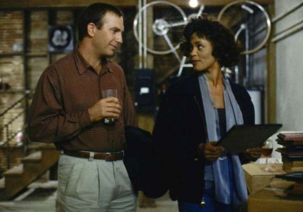 Bahia.ba | ‘O Guarda-Costas’, filme com Whitney Houston, vai ganhar ...